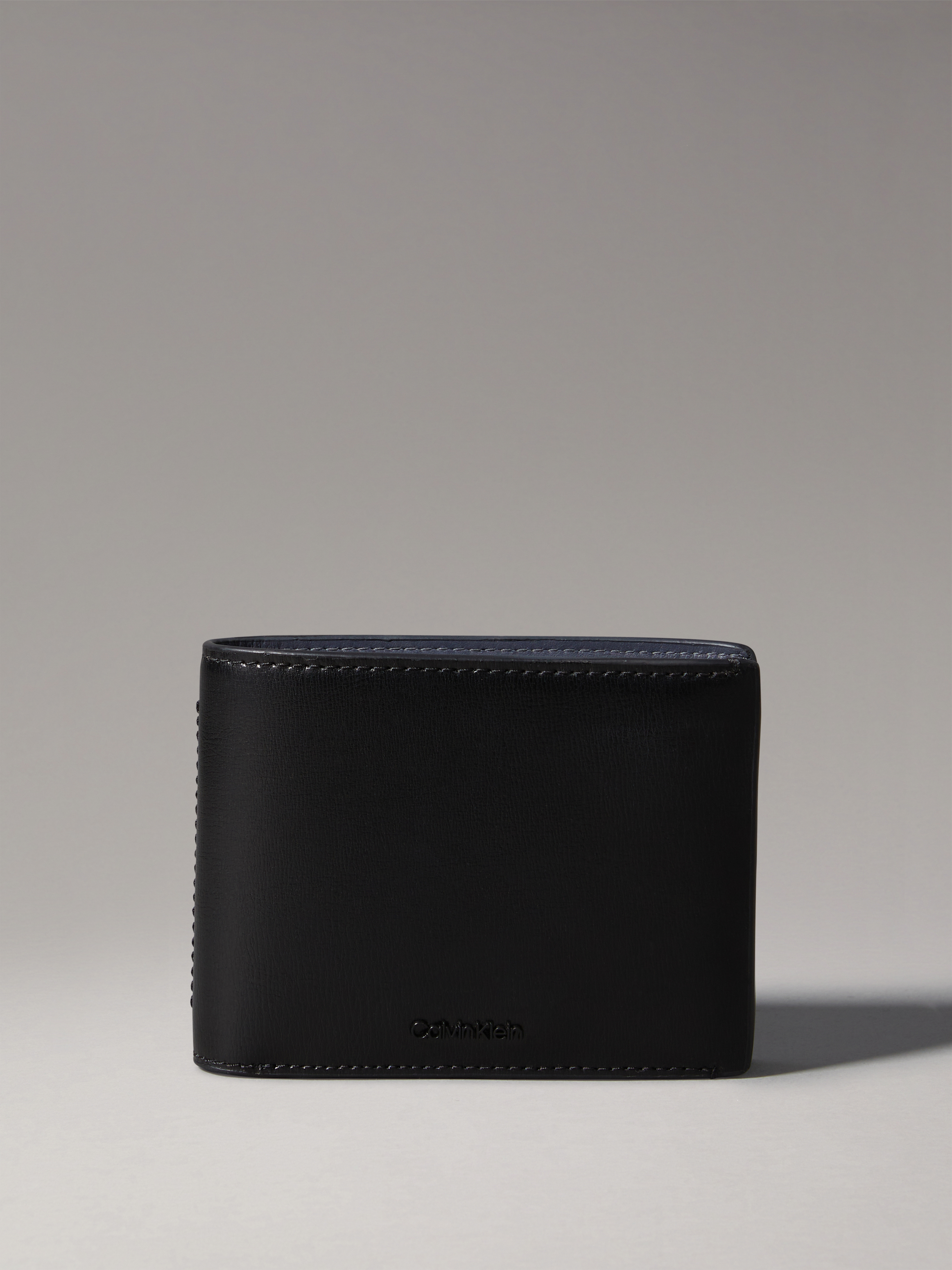 Leather Trifold Wallet | Calvin Klein